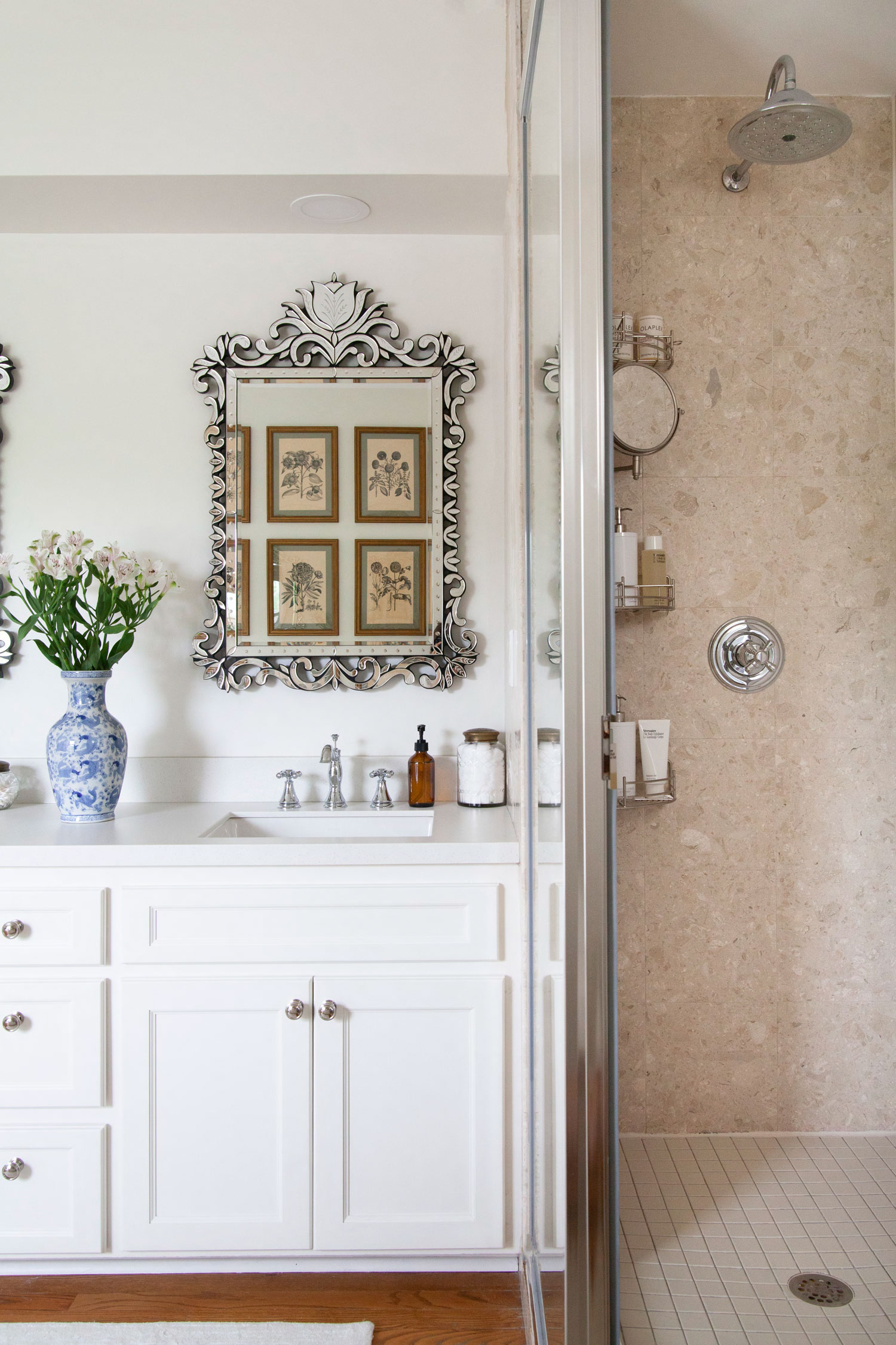 Main Bath Refresh - The Makerista
